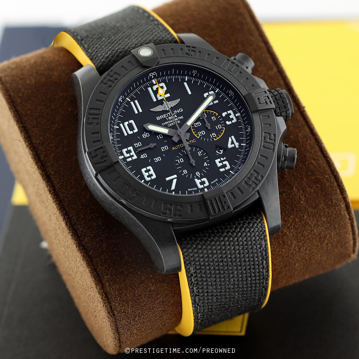Pre-owned Breitling Avenger Hurricane 50 xb0170e4/bf29/257s.x