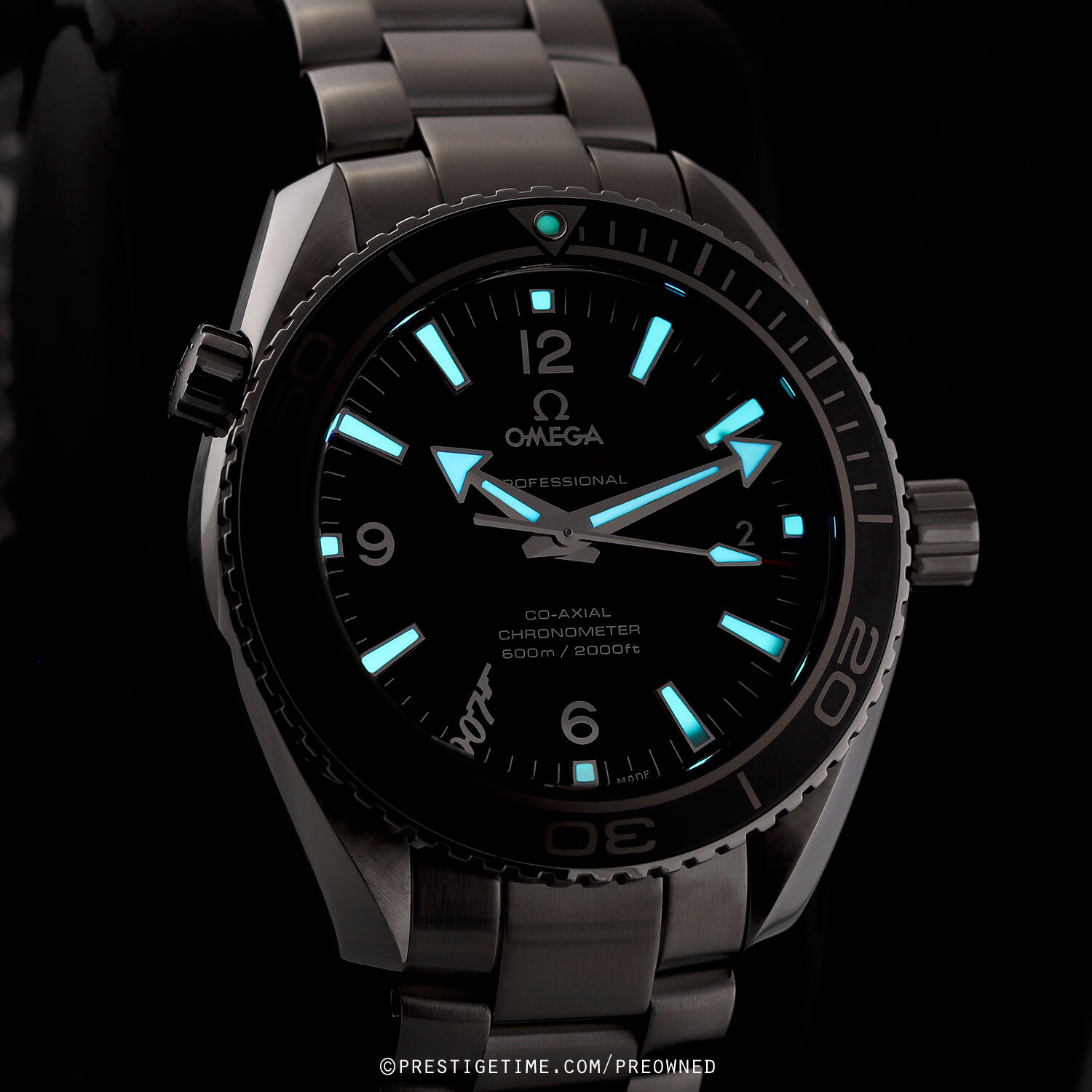 Pre-owned Omega SKYFALL 007 Planet Ocean 600m 42mm 232.30.42.21.01.004