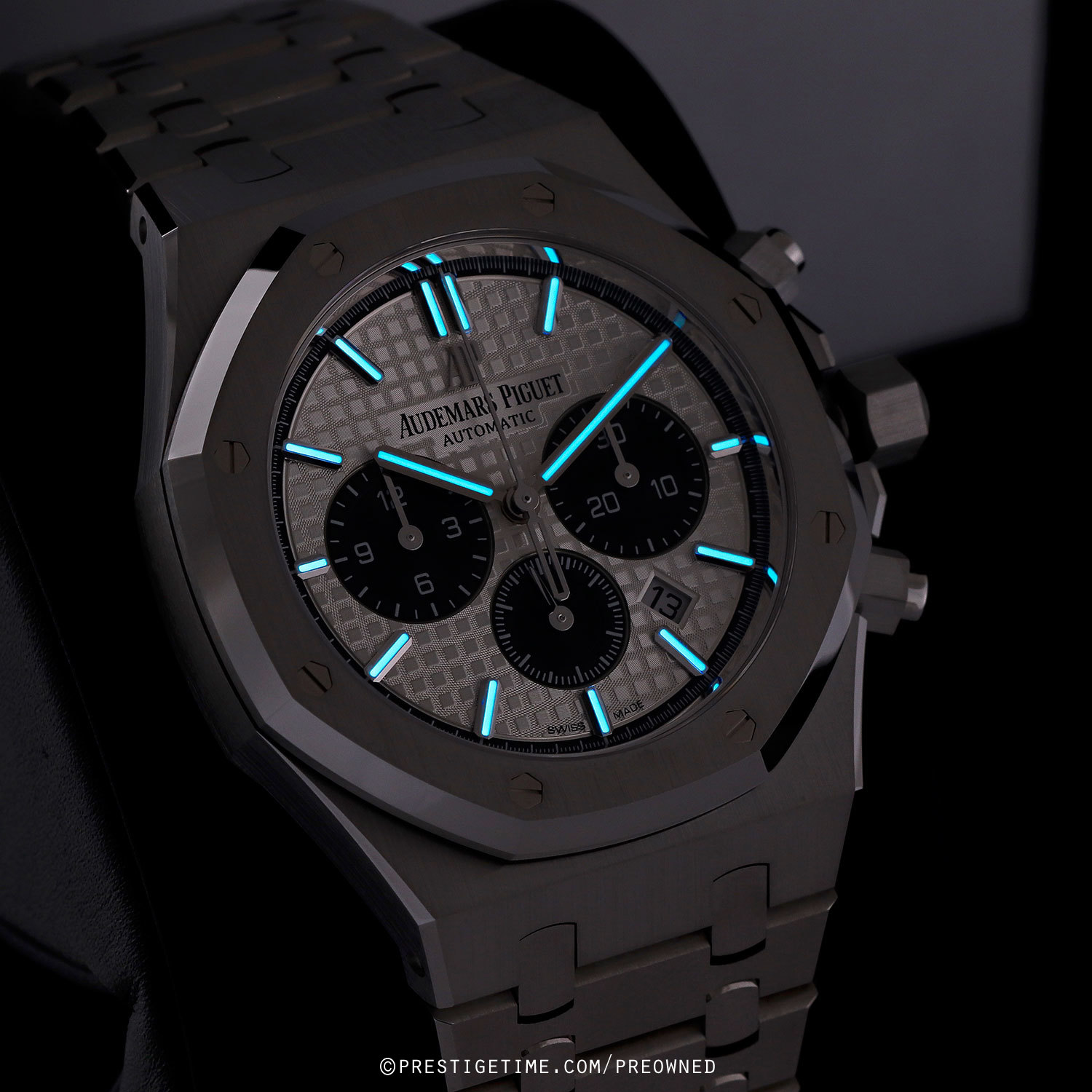 Pre-owned Audemars Piguet Royal Oak Chronograph PANDA 41mm 26331st.oo ...