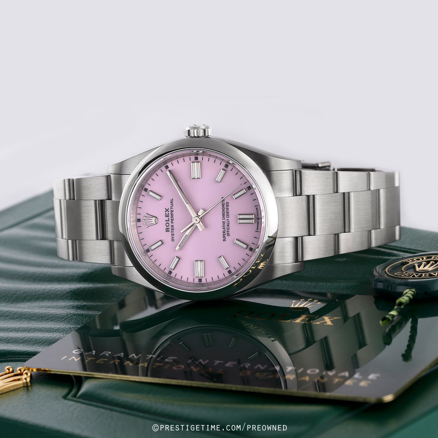Pre-owned Rolex Oyster Perpetual 36mm 126000 Candy Pink