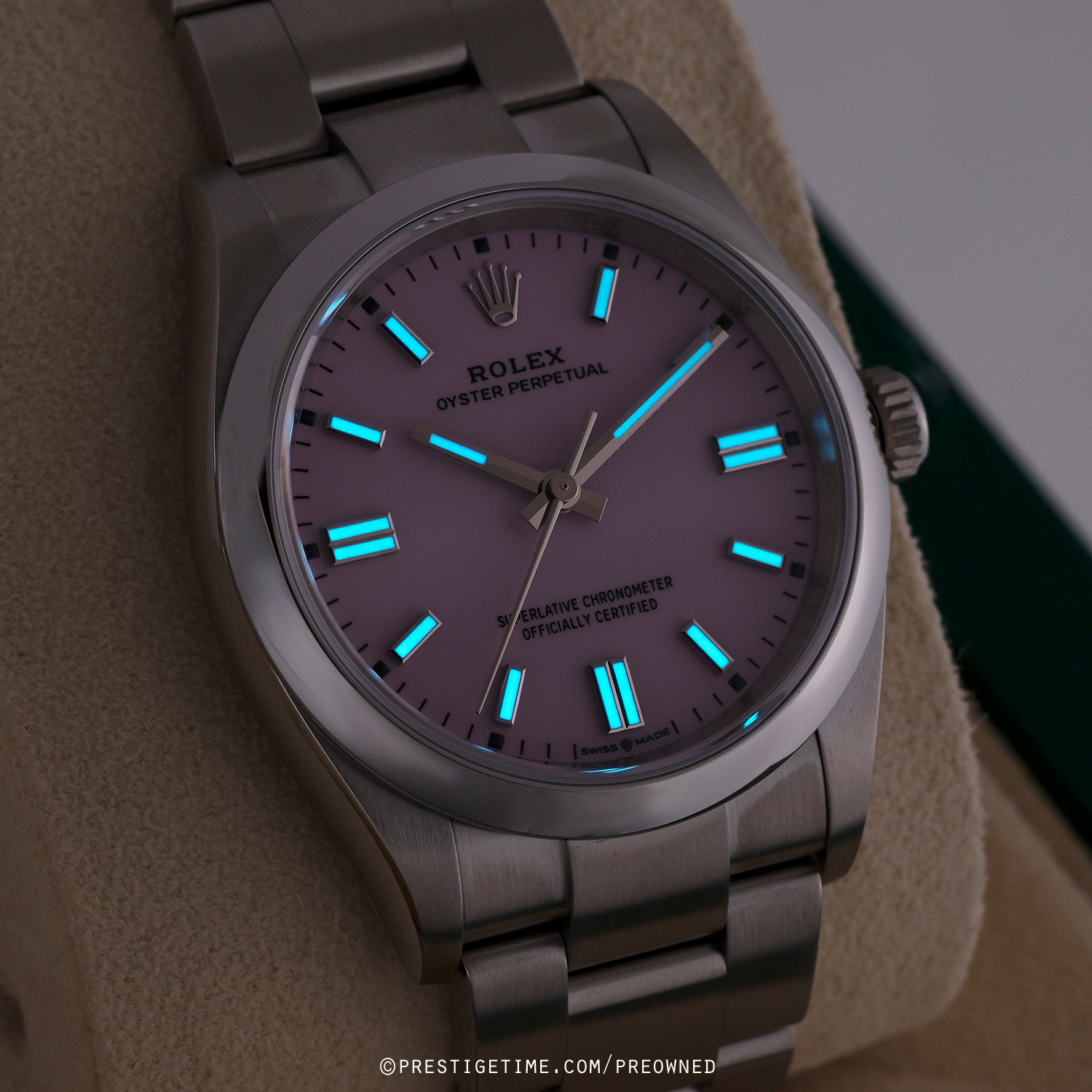 Pre-owned Rolex Oyster Perpetual 36mm 126000 Candy Pink