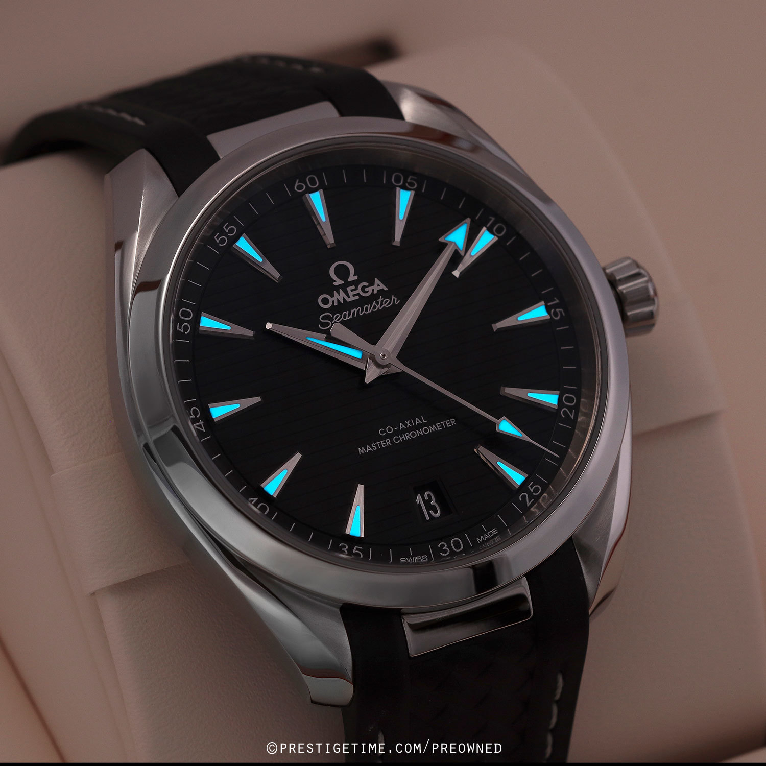 Pre-owned Omega Aqua Terra 150M Master Chronometer 41mm 220.12.41.21.01.001