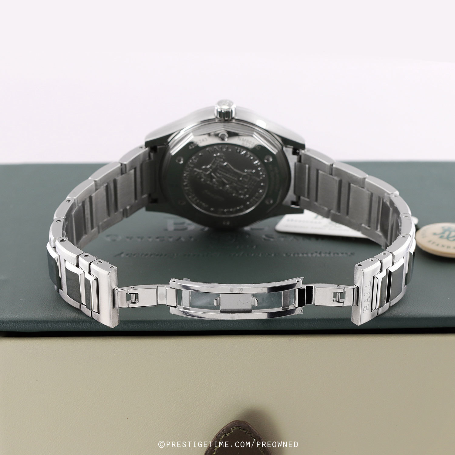 Pre-owned Ball Watch Engineer III Marvelight ICE BLUE 40mm NM9026C-S6CJ-IBE