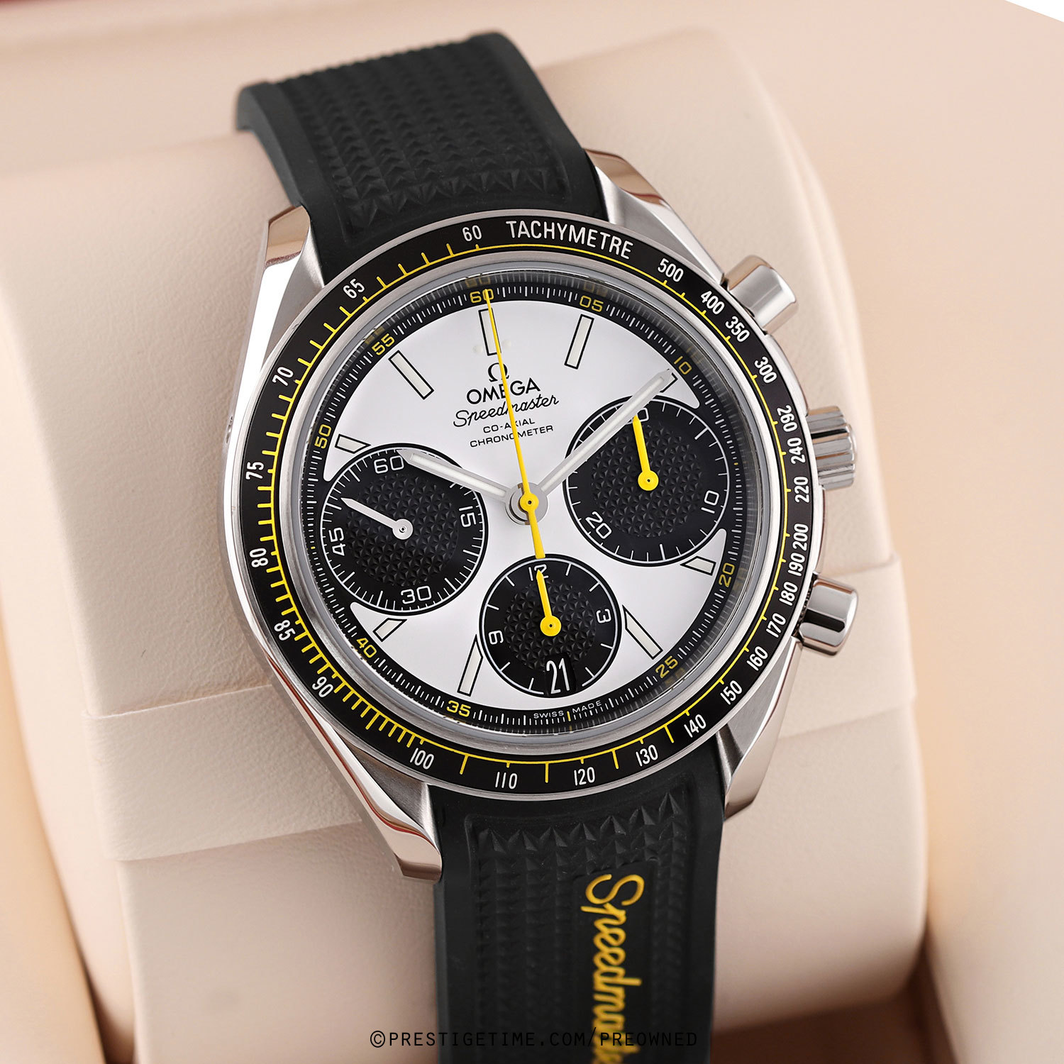 Pre-owned Omega Speedmaster Racing Chronograph 40mm 326.32.40.50.04.001