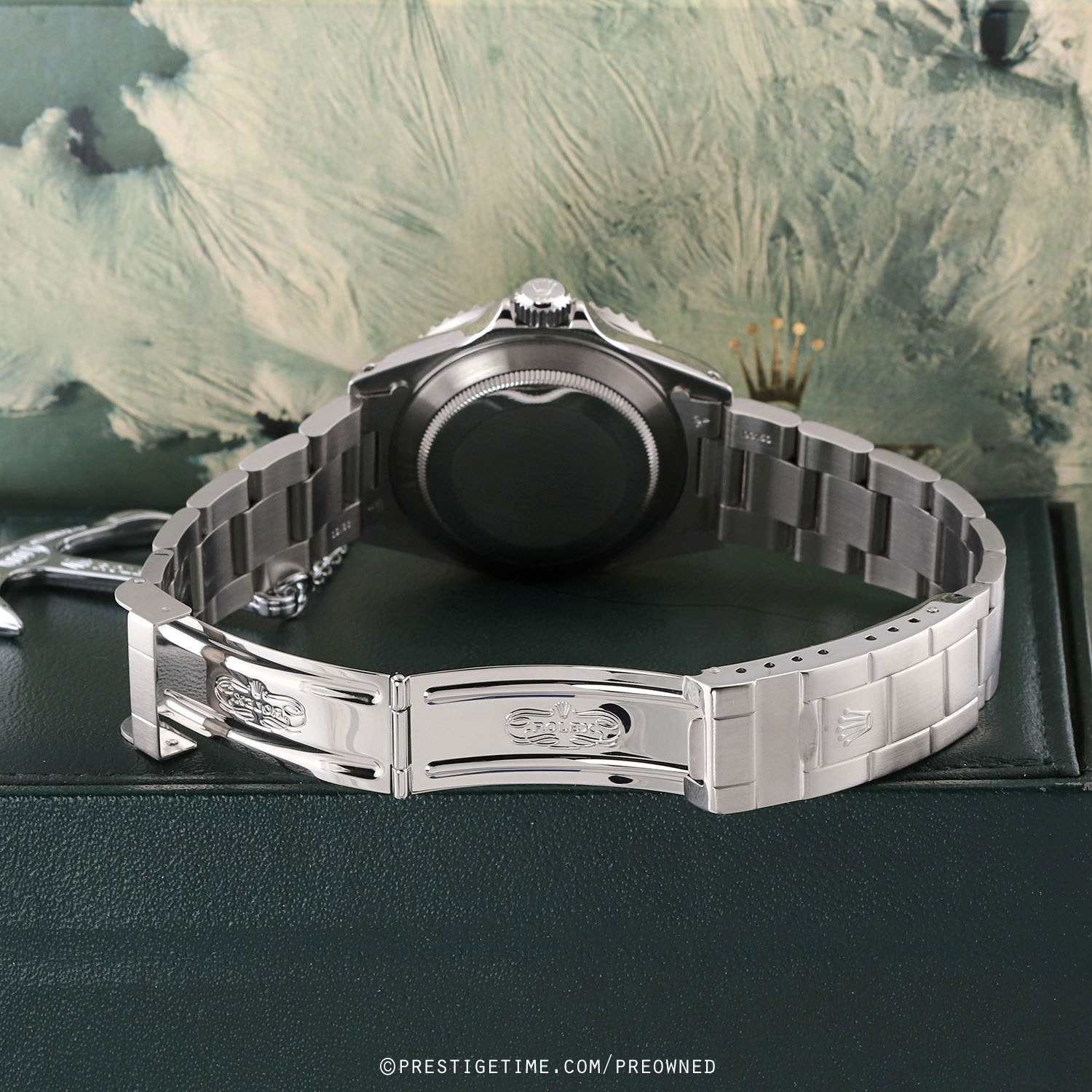 Pre-owned Rolex FACTORY SERVICED Submariner Date 40mm 16610 S Serial