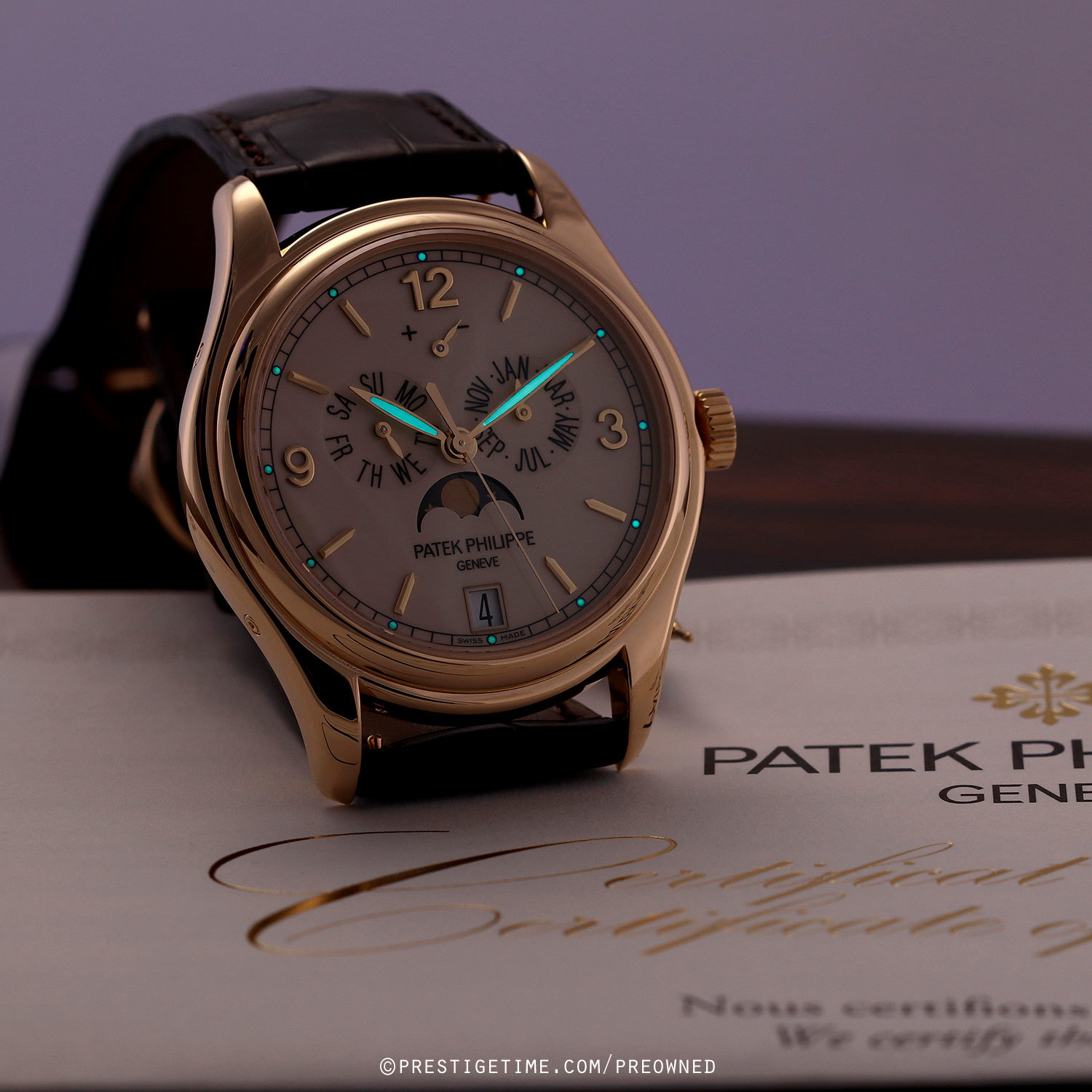 Pre-owned Patek Philippe Annual Calendar Moonphase 39mm 5146j-001