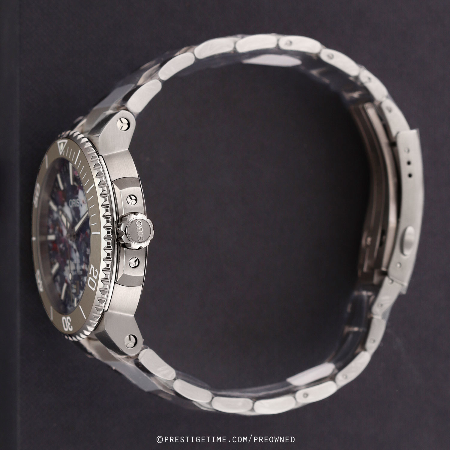 Pre-owned Oris Aquis Date Upcycle PET Plastic 41.5mm 01 733 7766 4150-Set