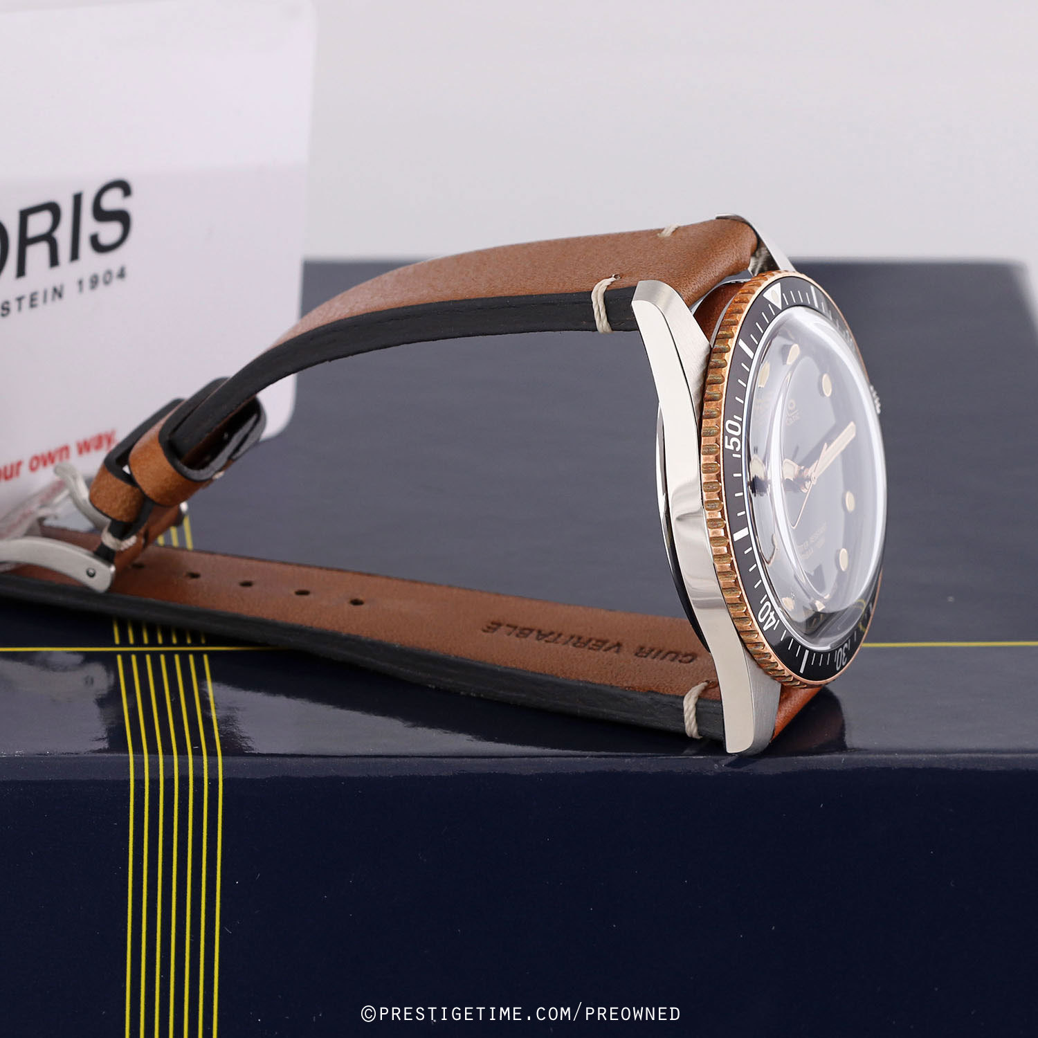 Pre-owned Oris Divers Sixty-Five 40mm 01 733 7707 4354-07 5 20 45