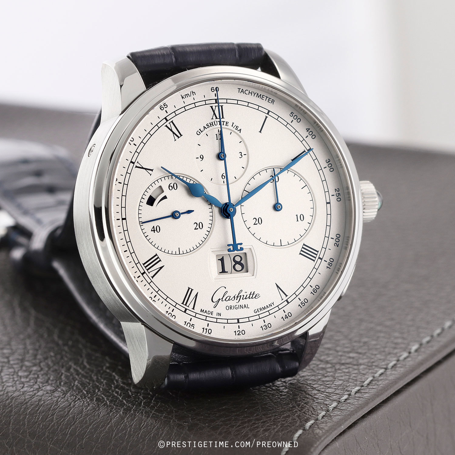 Pre-owned Glashutte Original Platinum Senator Chronograph Panorama Date ...