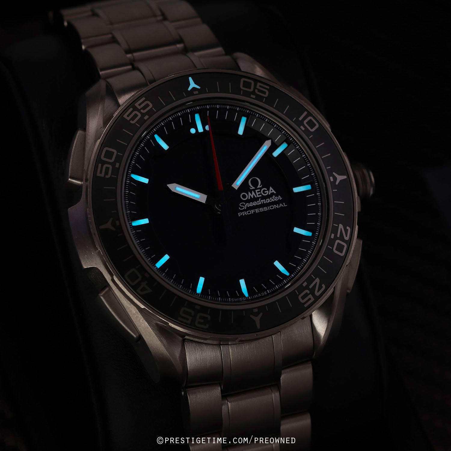 Pre-owned Omega Speedmaster Skywalker X-33 45mm 318.90.45.79.01.001