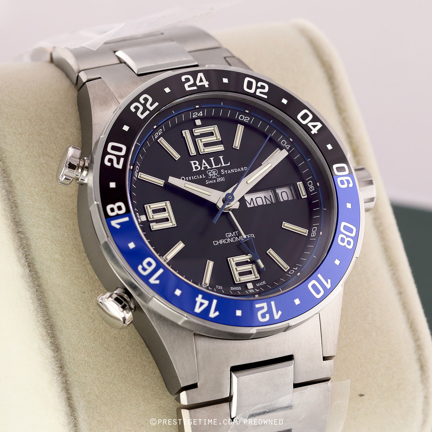 Pre-owned Ball Watch Roadmaster Marine GMT 40mm DG3000A-S1CJ-BK