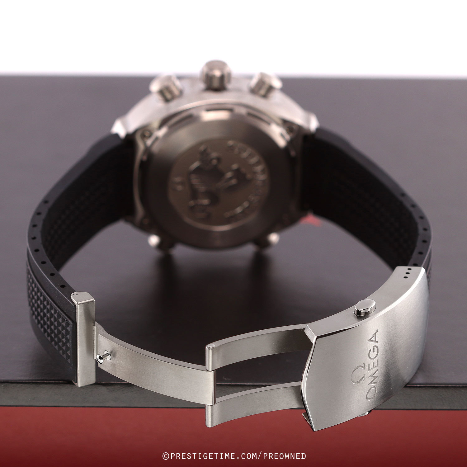 Pre-owned Omega Speedmaster Spacemaster Z-33 Chronograph 325.92.43.79 ...