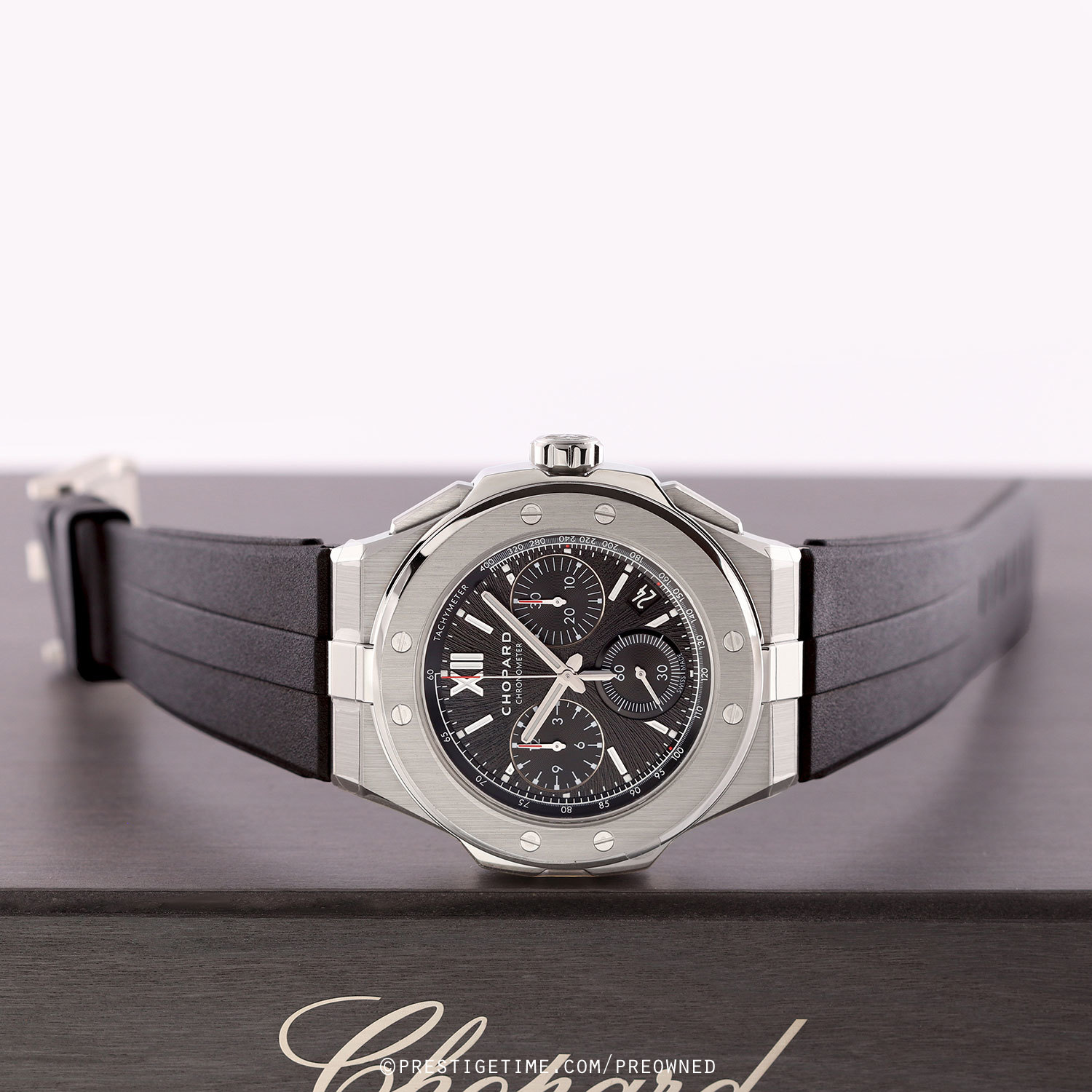 Pre-owned Chopard Alpine Eagle Chronograph 44mm 298609-3004