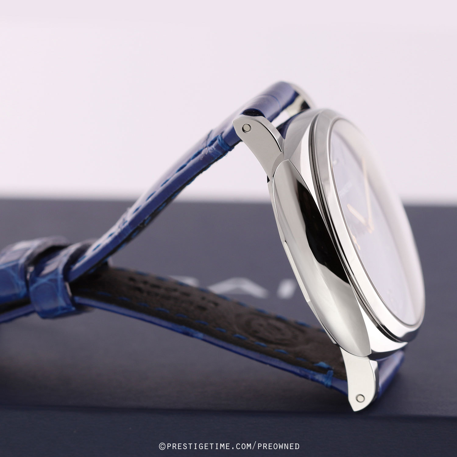 Pre-owned Panerai Luminor Due 38mm pam01273