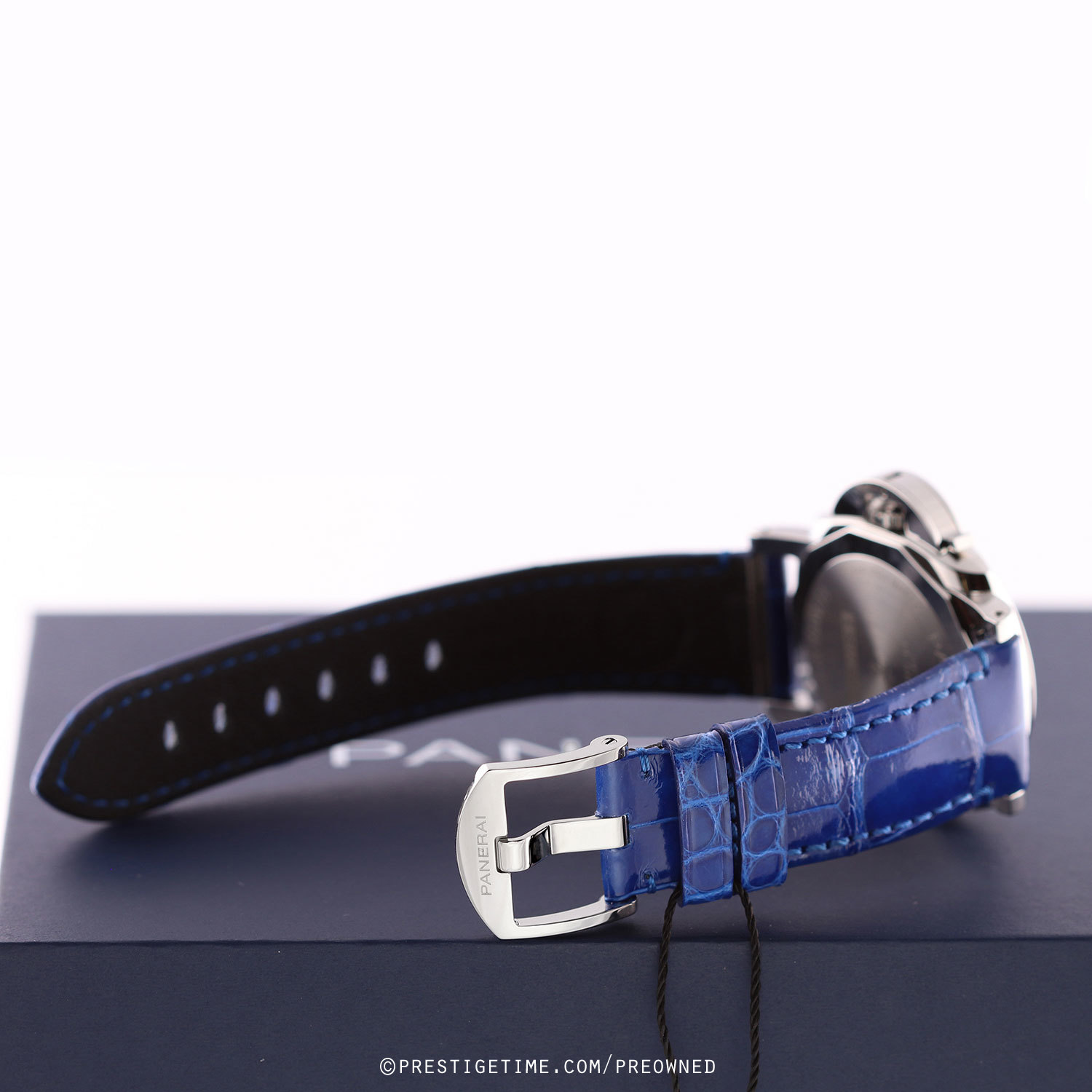 Pre-owned Panerai Luminor Due 38mm pam01273