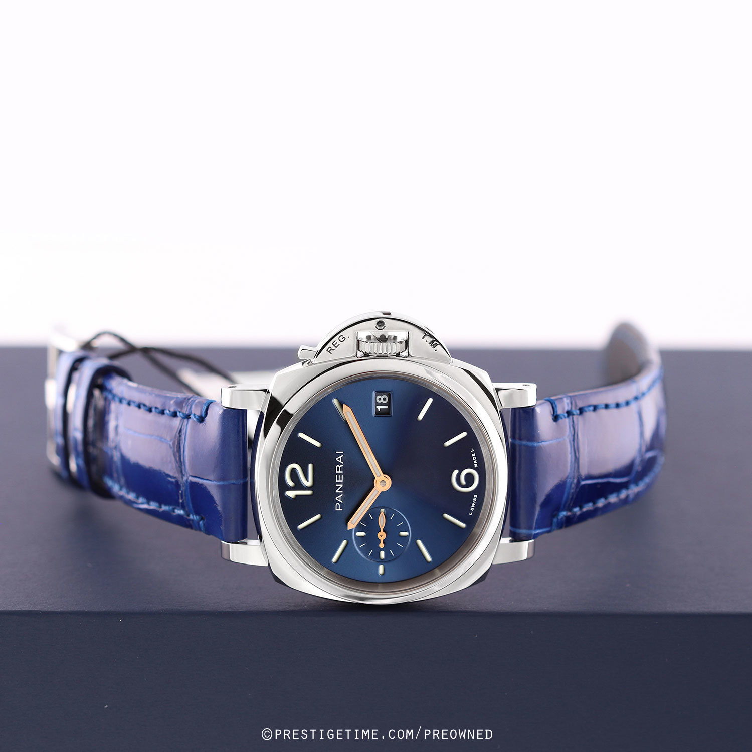 Pre-owned Panerai Luminor Due 38mm pam01273