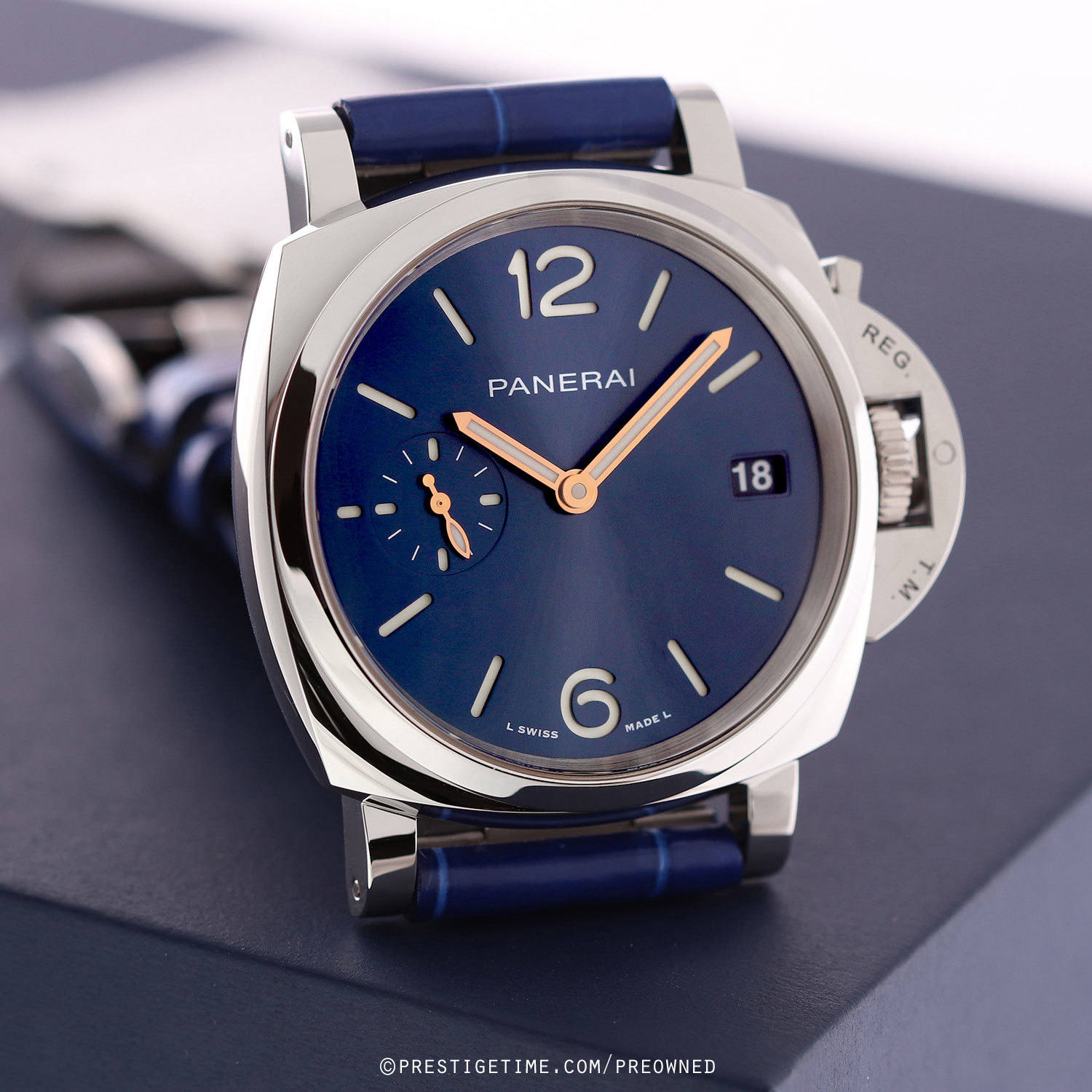 Pre-owned Panerai Luminor Due 38mm pam01273