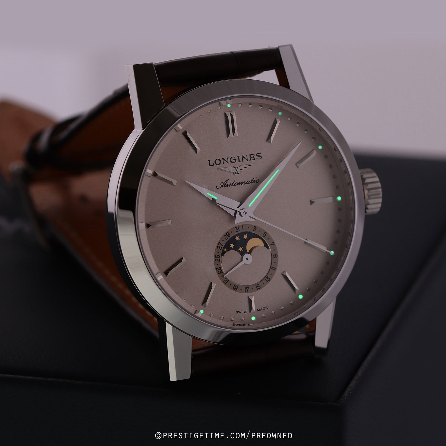 Pre-owned Longines The Longines Classic 1832 Moonphase 40mm L4.826.4.92.2