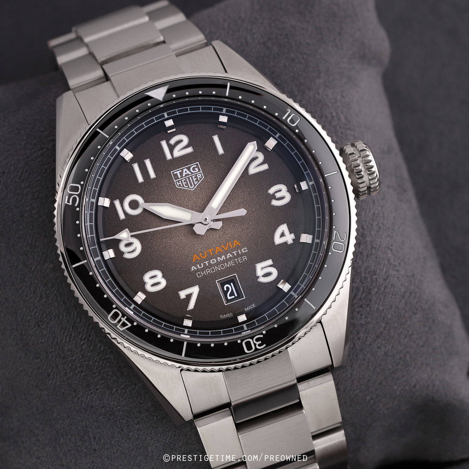 Pre-owned Tag Heuer Autavia Calibre 5 Chronometer 42mm wbe5114.eb0173