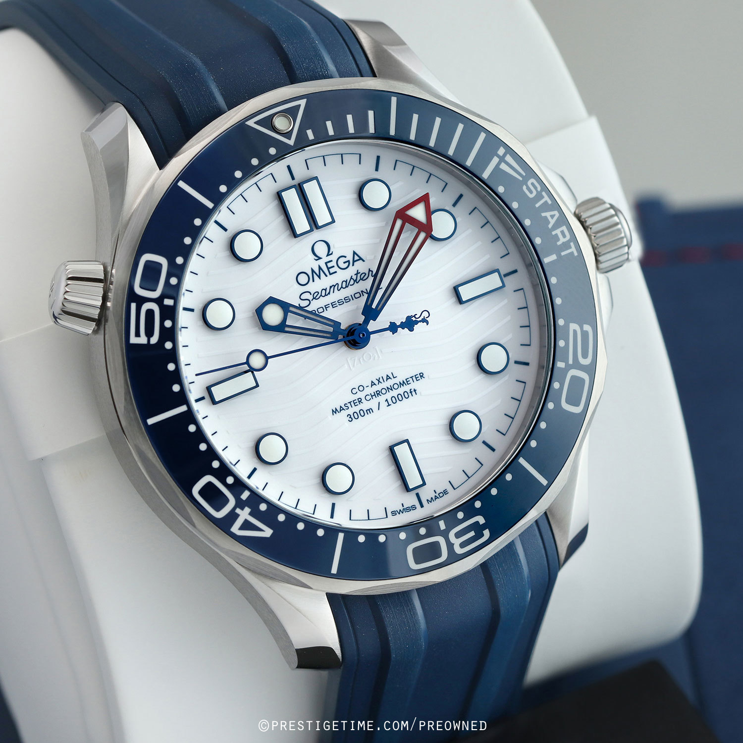 Pre-owned Omega AMERICA'S CUP Seamaster Diver 300m 42mm 210.32.42.20.04.002