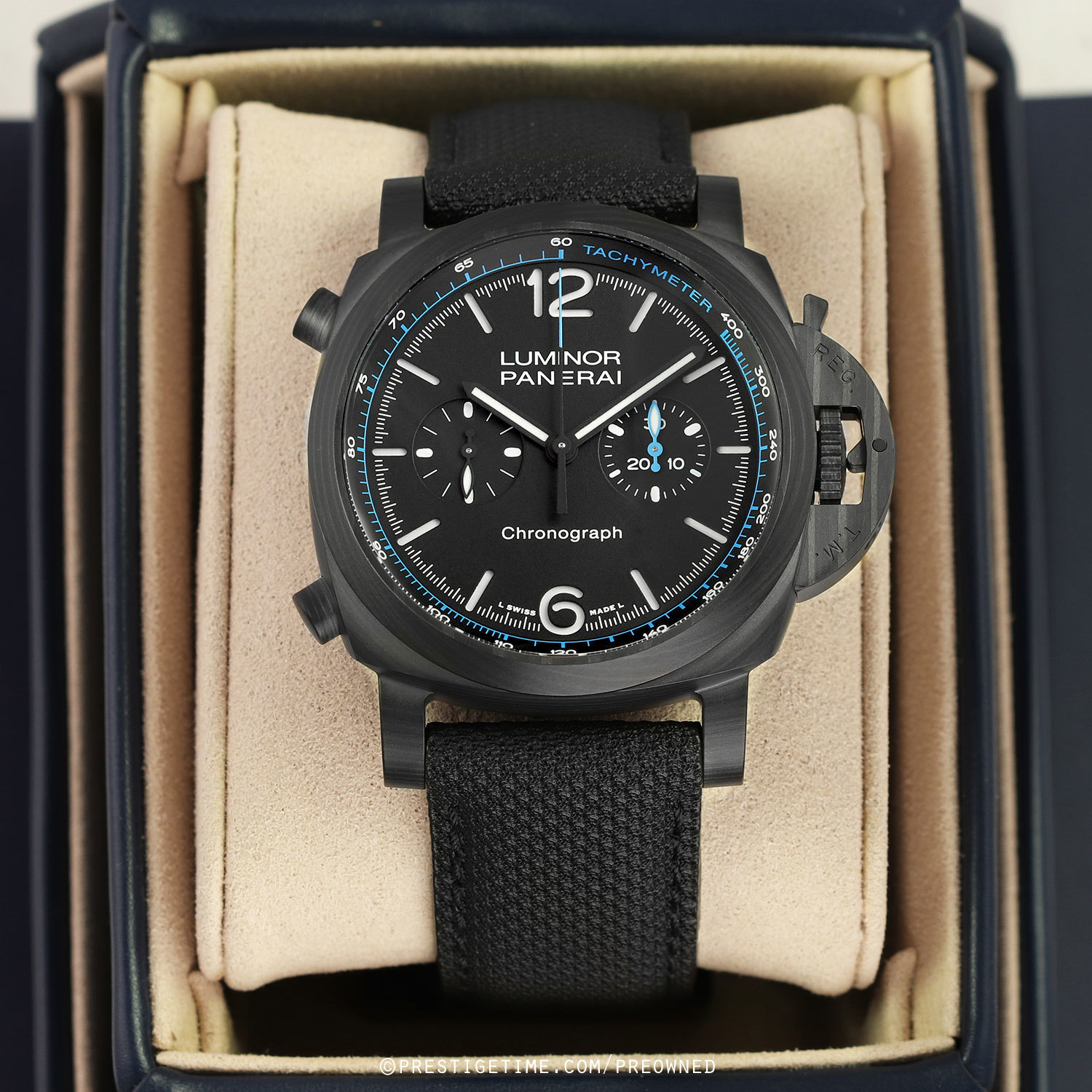 Pre-owned Panerai Luminor Chrono Carbotech 44mm PAM01219