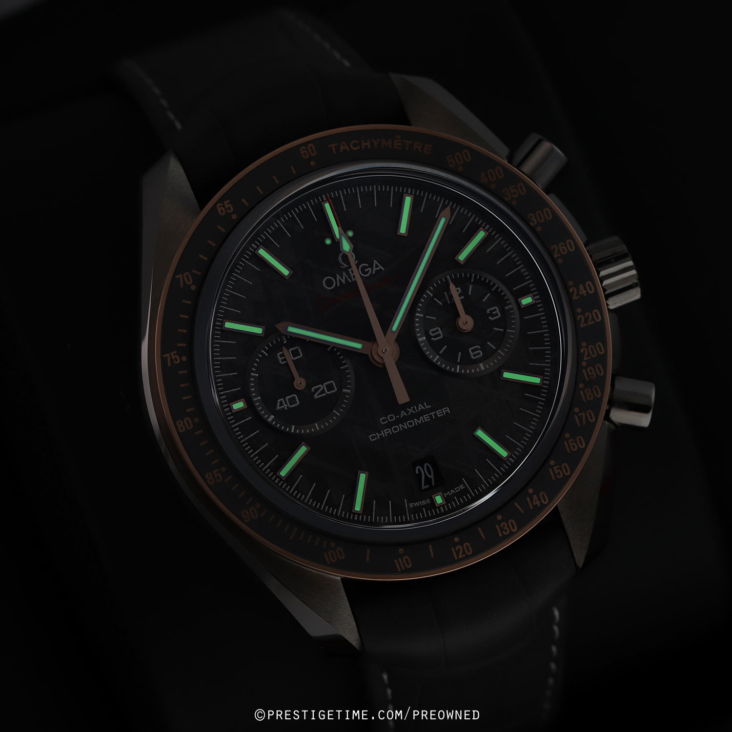 Pre-owned Omega 2025 Speedmaster GREY SIDE OF THE MOON METEORITE 44 ...
